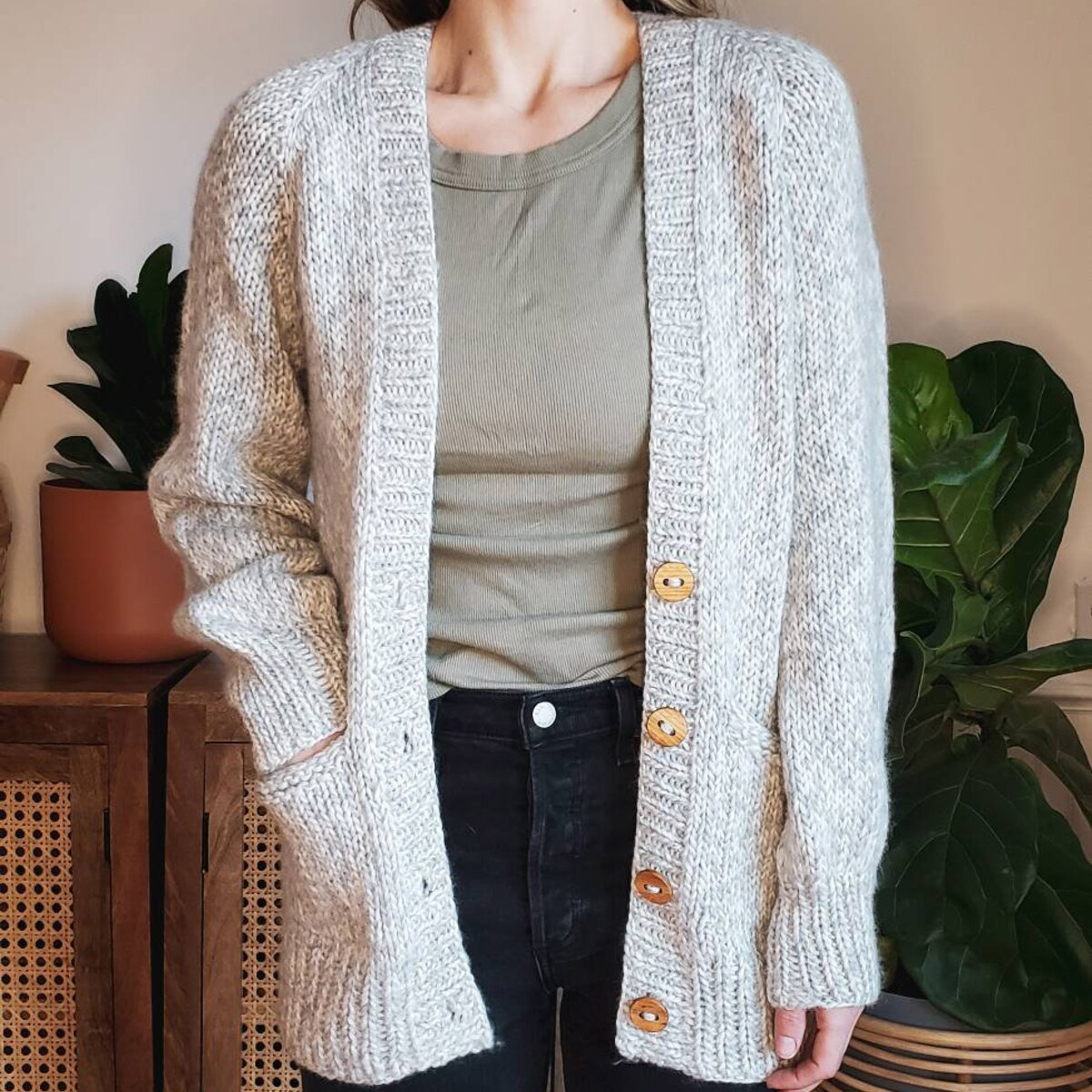 20 Brilliant Knit Cardigan Patterns (Including Pictures) - Craft & Design